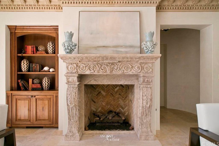 Antique Tudor fireplace – Antique Fireplaces